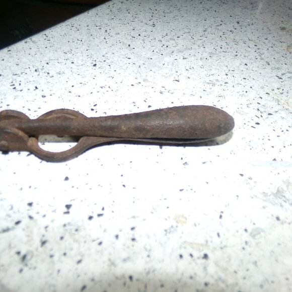 None | Other | Antique Iron 2 Ga Hand Crimping Tool | Poshmark